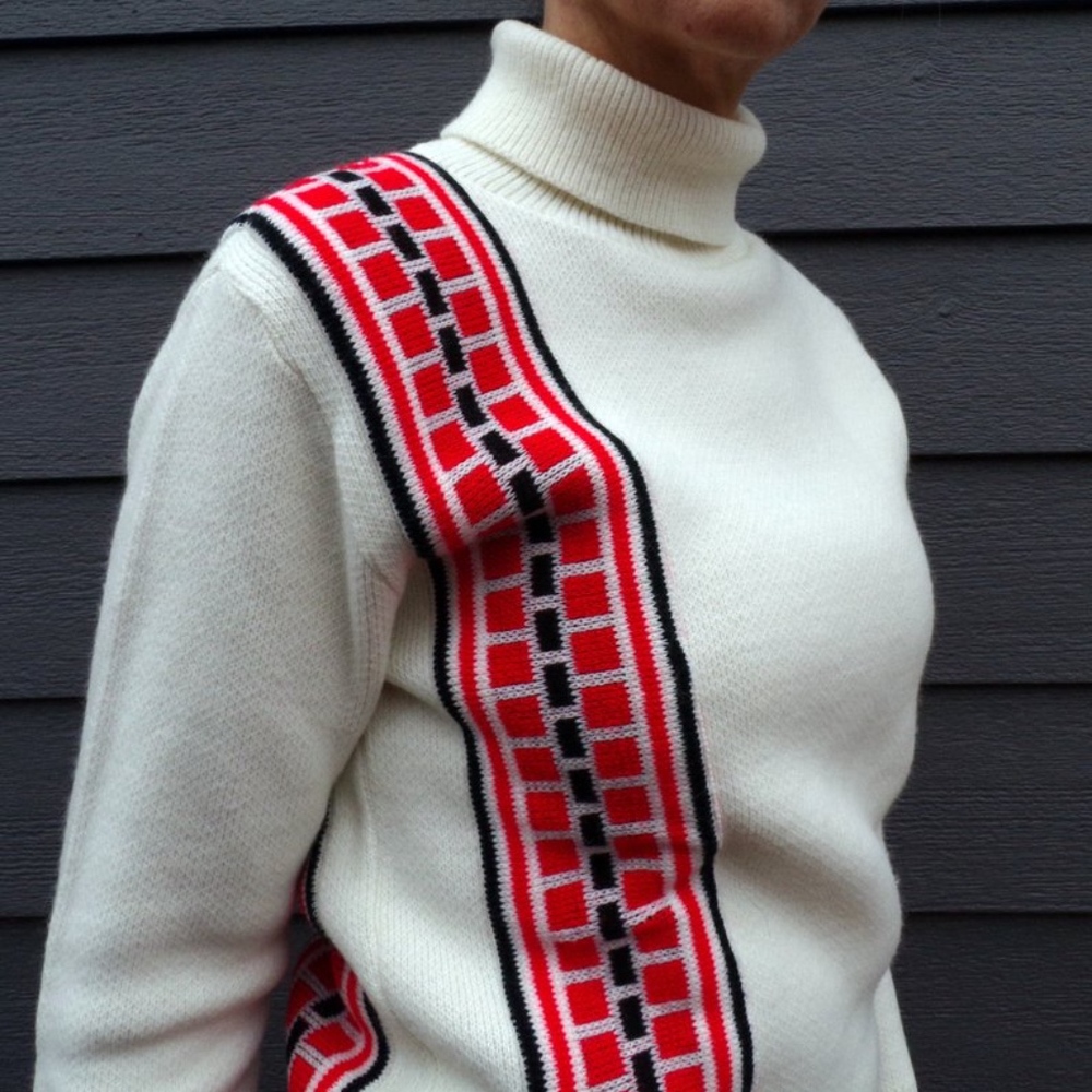 1970s Yamaha Molly Sanders Turtleneck Sweater S - Gem